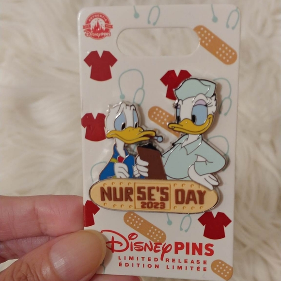 Disney | Accessories | Firm Nwt Disney 223 Nurses Day Pin Donald And ...